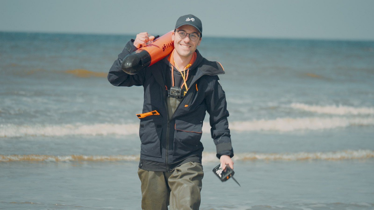 SEABER: Successful English Channel Crossing with an Underwater Drone -A ...