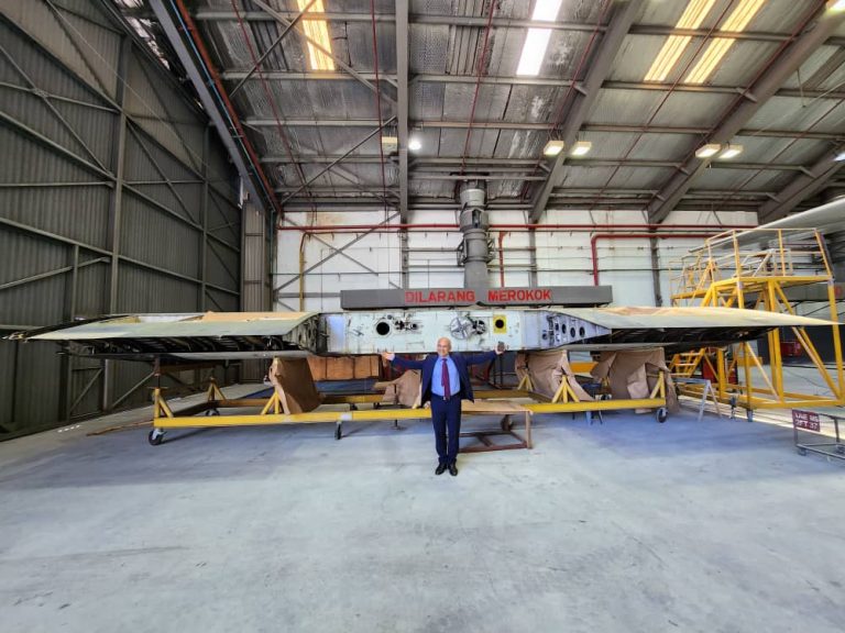 Malaysian Aerospace Firm AIROD Receives its First Lockheed Martin C-130 ...